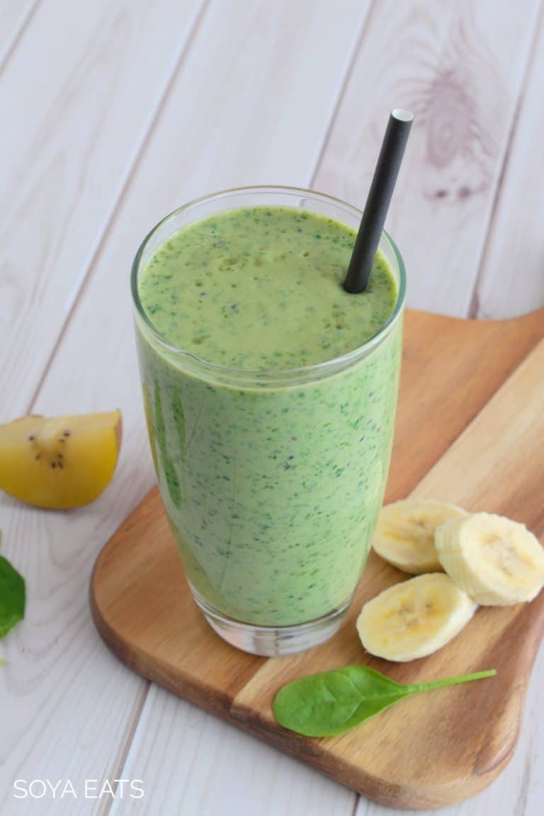 Spinach Tofu Smoothie | Soya Eats